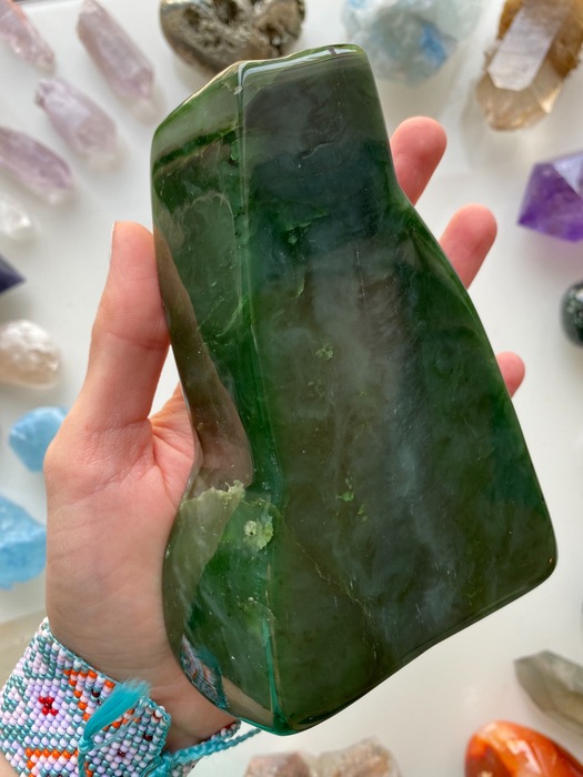 Zelený Nefrit - extra :: Krystalgalaxy.cz